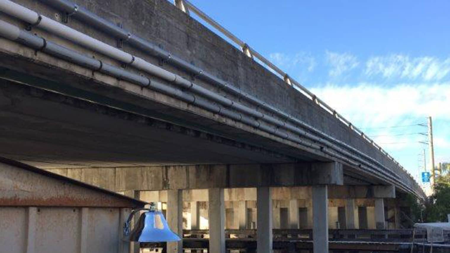 UNDERBRIDGE UTILITIES AND CONDUIT INSTALLATION | Underbridge and Aerial ...