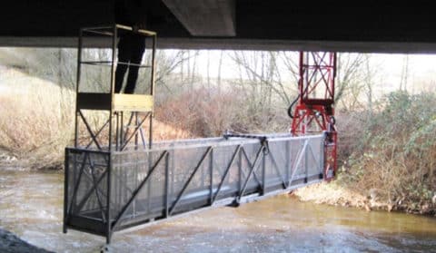 29.7ft. Underbridge Truck-Mounted Platform Unit | Underbridge and ...