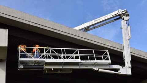 The Advantages Of Mobile Under Bridge Inspection Equipment ...